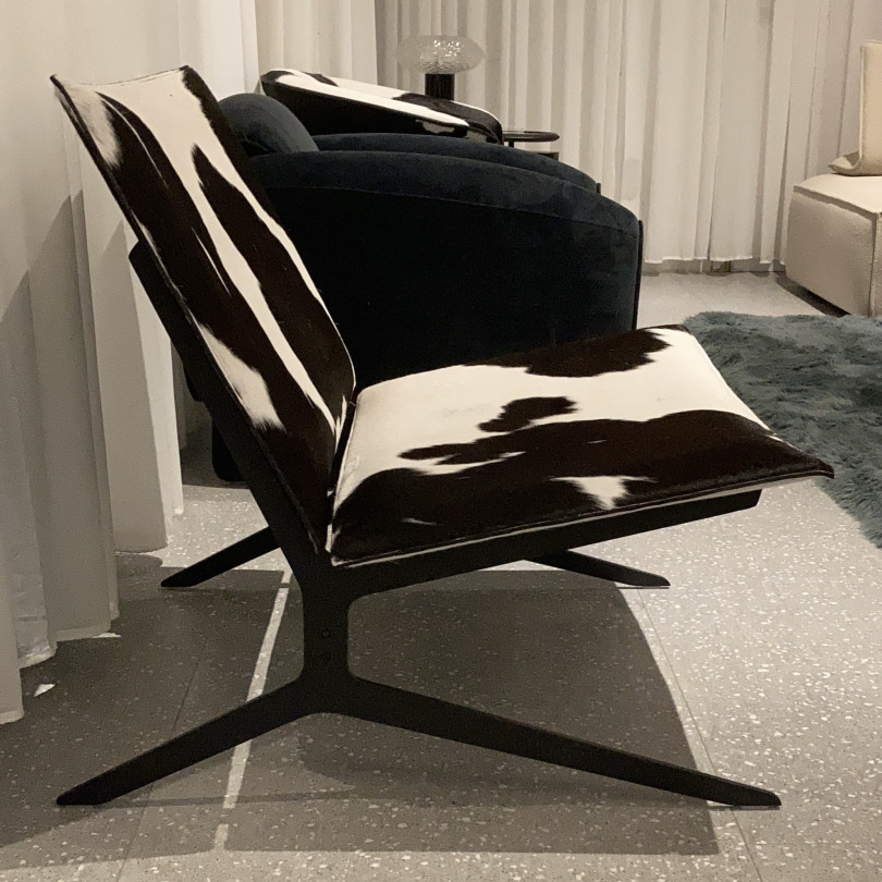 SENG-SENG Lounge Chair with Ottoman |Showroom Display