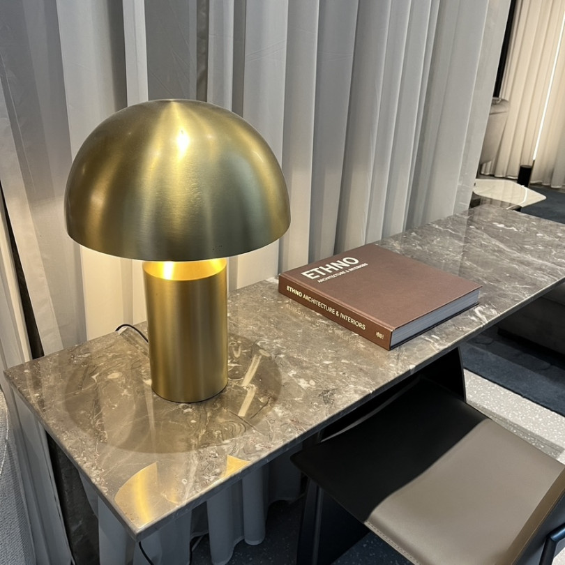 Dome Table Lamp