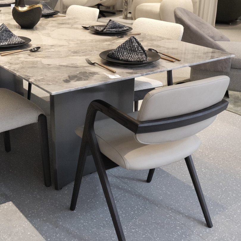 BEN-BEN Dining Table | 2m